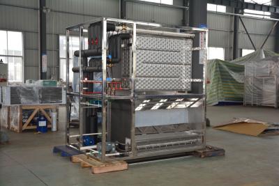 Cina Potenza 380W E Materiale SUS304 Focusun 2 Tonnes Ice Cube Maker Per prestazioni stabili in vendita