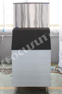 Cina 1420w Negozi di alimenti e bevande Macchina per ghiaccio a cubo FIM-700G Facile da usare in vendita