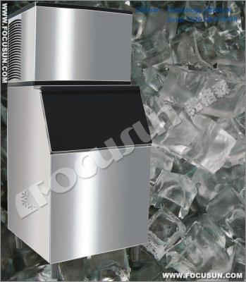 Cina Macchina per ghiaccio a cubo Focusun conveniente e conveniente con una capacità di stoccaggio di 20 kg in vendita