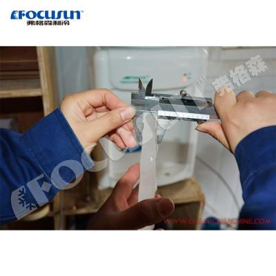 Cina Materiale in acciaio inossidabile/acciaio galvanizzato 20 000 kg Impianto di produzione di ghiaccio in lamiera per l'industria in vendita