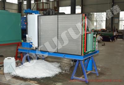 Cina 2200 kg di peso operativo Flake Ice Machine Perfetto per la produzione di pesce su larga scala in vendita