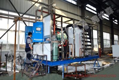 Cina Sistema di controllo automatico Compattatore di ghiaccio a fiocco per barrette di ghiaccio da 25 T nel mercato della pesca in Africa in vendita