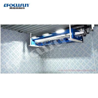 中国 1500kg/24h ホワイト クリスマス 雪を作る機械 内部のコアコンポーネント PLC 販売のため
