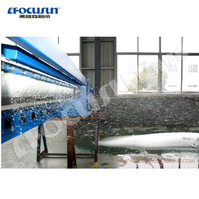 中国 1500kg/24h ホワイト クリスマス 雪を作る機械 内部のコアコンポーネント PLC 販売のため