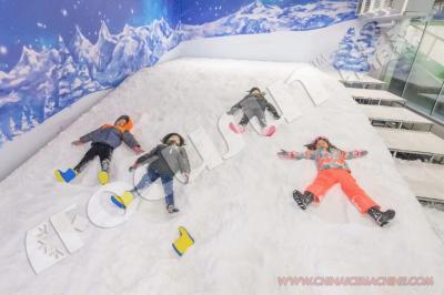 Cina Parco giochi per bambini Macchina per ghiaccio e neve con piccola capacità e video di ispezione in vendita
