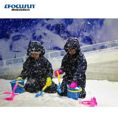 Cina Macchina per la fabbricazione della neve artificiale nel parco a tema della neve di grande capacità 1500 kg/24 ore in vendita