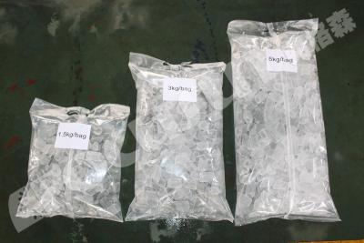 Cina 1kg 2kg 5kg tubi di ghiaccio macchina di imballaggio automatico con funzionamento e prestazioni stabili in vendita