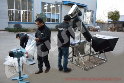 Cina Macchina semiautomatica elettrica per imballaggio di ghiaccio per ghiaccio a cubo o a tubo 1980*600*1775mm in vendita