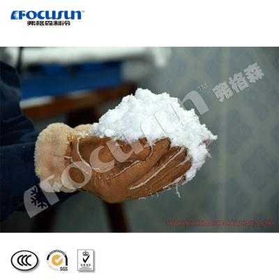 Cina Macchina di produzione elevata per la fabbricazione di neve per il parco giochi di ghiaccio e neve nel negozio di alimenti in vendita