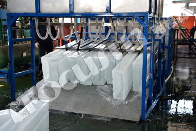 China Venda direta Máquina de gelo de bloco 5T com tamanho personalizado e outra capacidade de armazenamento de gelo à venda