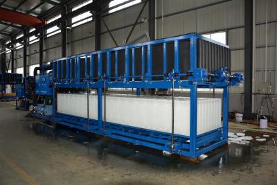 Cina 11860 KG Macchina per blocchi di ghiaccio a raffreddamento diretto per negozi di alimenti e bevande all'interno di Focusun in vendita