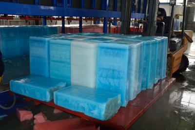 Cina Macchine automatiche a blocchi di ghiaccio La scelta migliore di Focusun per la produzione commerciale di ghiaccio in vendita