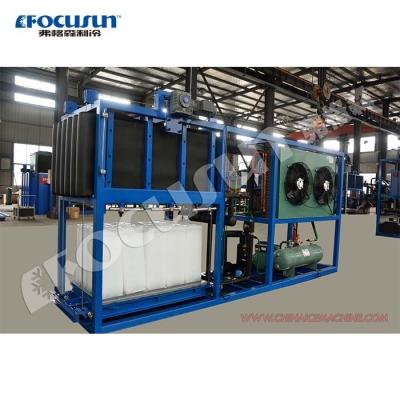 China Máquina de gelo de bloco 1T com outras capacidades e condições de armazenamento de gelo da Focusun à venda