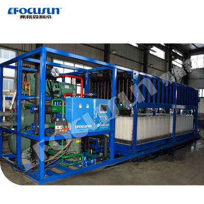Cina 15 tonnellate al giorno Macchina per la produzione di ghiaccio a blocchi industriali con sistema di raffreddamento ad acqua in vendita