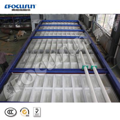 Cina Macchina di blocco di ghiaccio per pesce e frutti di mare 5/10/15/20/25/50kg Ghiaccio Dimensione 380v/220V Voltaggio in vendita