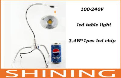 中国 携帯用電池 LED 装飾的なライト、省エネの銀 3.4W LED のテーブル ライト 販売のため