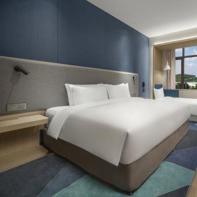 China Volledig geassembleerde hotelkamers meubelpakketten op maat Te koop