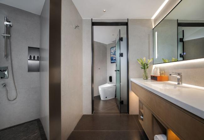 Create a Luxurious and Comfortable Atmosphere with Hotel Bedroom Furniture