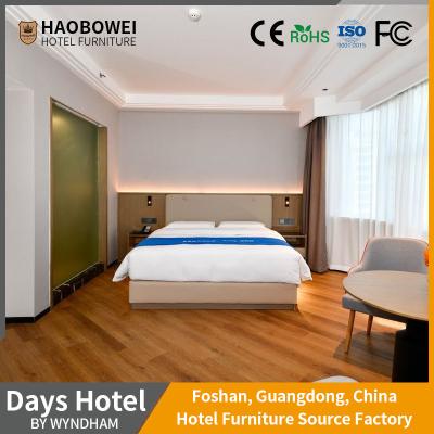 Cina Wooden Standard King Bedroom Furniture with Solvent-Free Anti-Fouling Leather Seat Cushion in vendita