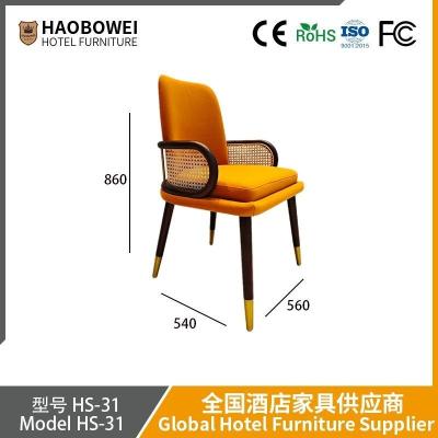 Cina Sedia da pranzo in tessuto nordico Haobowei Appoggi per braccia per la casa, hotel designer Camera campione Sedia per la reception e la consultazione in vendita