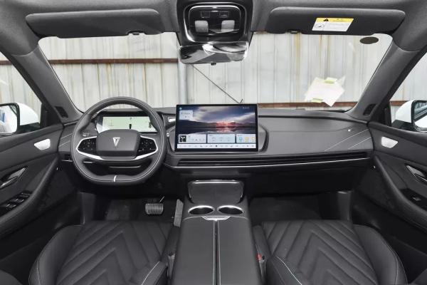 Quality ChangAn Deepal SL03 2024 Hybrid Vehicle with 200-250Ps Power 300-400Nm Torque for sale