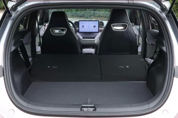 Quality BYD Dolphin 2025 Electric Vehicle with 420KM Range, Electric Parking Brake, and for sale