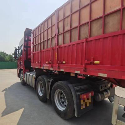 Cina Sospensione aerea Sedile del conducente Shacman X5000 Testa del rimorchio pesante Camion-trattore usato in vendita