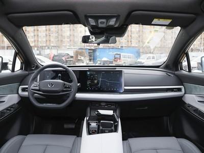 Cina Velocità massima di 200 Km/h La 2023 Changan UNI-T 1.5T Turbo Luxury Sedan Alimentata da Benzina in vendita
