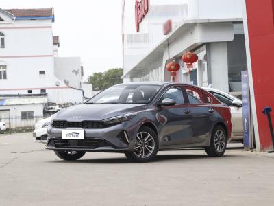Cina 2024 Economy Auto a benzina KIA K3 auto compatta berlina Auto a benzina con e sedie in pelle in vendita