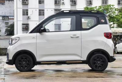 Cina 100% elettrico Wuling Mini EV con velocità massima di 100 km/h e base rotale di 2010 mm in vendita