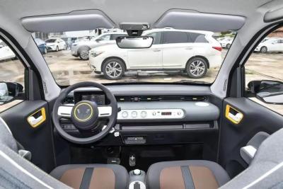 Cina 100% elettrico Wuling Mini EV con velocità massima di 100 km/h e base rotale di 2010 mm in vendita