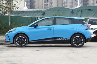 Cina 2024 MG Mulan Veicolo elettrico EV Auto MG 4 EV Moda Energia Automotive Eletre Auto in vendita