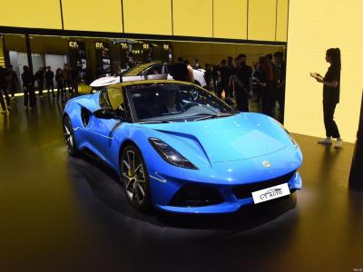 Cina Lotus Emira La perfetta combinazione di prestazioni e stile in una supercar 2 2 layout in vendita