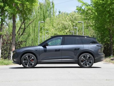 Cina 2024 NIO ES6 SUV elettrico a quattro ruote con autonomia di 625 km e esperienza passeggeri a 5 posti in vendita