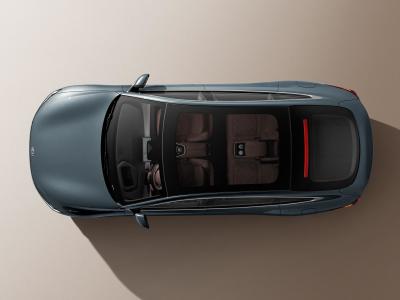 Cina Changan NEVO A07 EV Sedan 2900 mm Base rotabile 4905x1910x1480 mm Veicolo ad energia intelligente in vendita