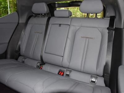 China Zeekr X Elektroauto 560KM in gutem Zustand Sitzplätze 5 Personen 5-Türer 5-Sitzer SUV für Familie zu verkaufen