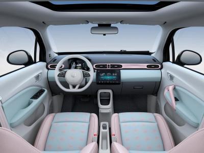 Cina Tempo di ricarica lento 6 ore Lingpao T03 Auto elettrica con batteria al litio ferro fosfato in vendita