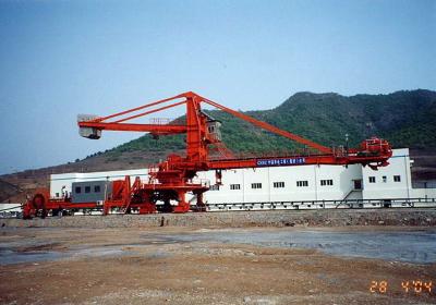China Bucket Wheel Stacker And Reclaimer Equipment Bridge Type for sale