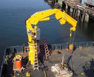 China Crescimento hidráulico elétrico no mar Crane Engineering Multi Purpose Vessel da junta à venda