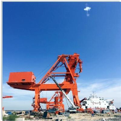 中国 3000のt/hの石炭の処理のためのさまざまな容量そして容器のサイズへの移動式船の積込み機のケイタリング 販売のため