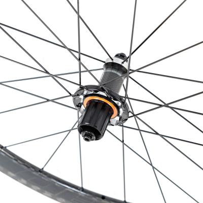 Cina Rilascio rapido di Wheelset della bici della strada del carbonio di RETROSPEC 700C con il freno di C in vendita