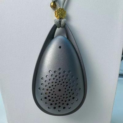 中国 超静かなウェアラブル 空気浄化器 バッテリー寿命 長 カスタム色 販売のため