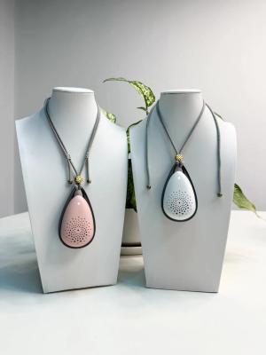 中国 74g 軽量緑色プラズマ空気浄化器 50cm 半径 850MAh バッテリー 販売のため