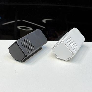 China Compact Car Air Purifier with Customizable Colors and CE/FCC/RoHS Certified Plasma Air Sterilizer for sale