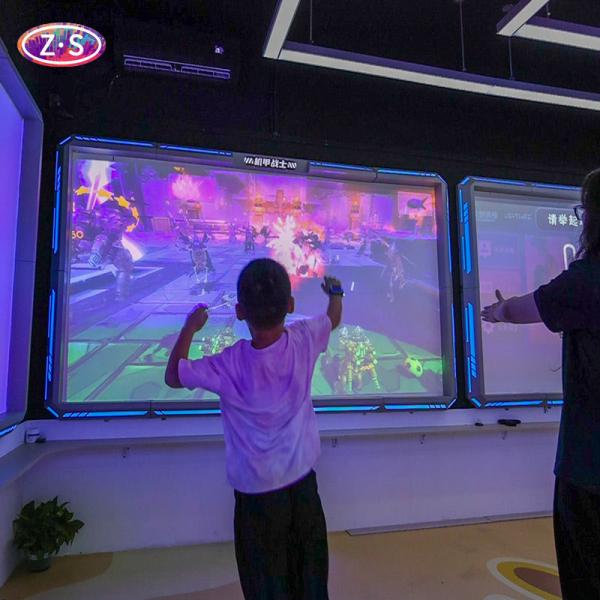 Quality Gesture Control Mechwarrior Projection Game Motion Sensing Game Customized for sale