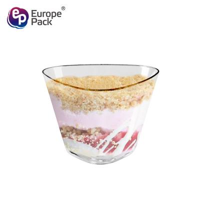 Cina Factory Direct Sell Triangle Plastic Mini Jelly Yogurt Ice Cream Dessert Cups Disposable in vendita