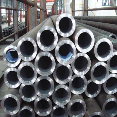 Cina Tubo d'acciaio senza cuciture del carbonio di programma 40 di ASTM A53 con il prezzo laminato a caldo di verniciatura nero del tubo d'acciaio in vendita