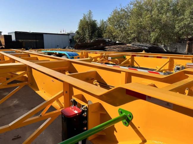 Tandem 20FT 40FT Trailer Container Skeleton Truck Semi Trailer 3-Axle Skeleton Semi-Trailer