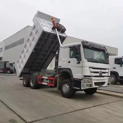 China Gebruikte Sinotruk HOWO 8X4 LHD 25 ton Dump Truck 336HP Euro3 voor het transport van mijnbouw Te koop