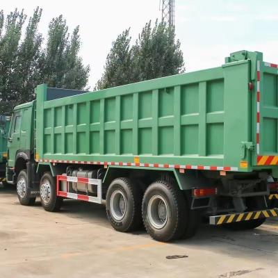 Cina 10.2 tonnellate usato HOWO 371HP Dump Truck a destra 8X2 Tipper Truck per l'estrazione mineraria 30 tonnellate in vendita